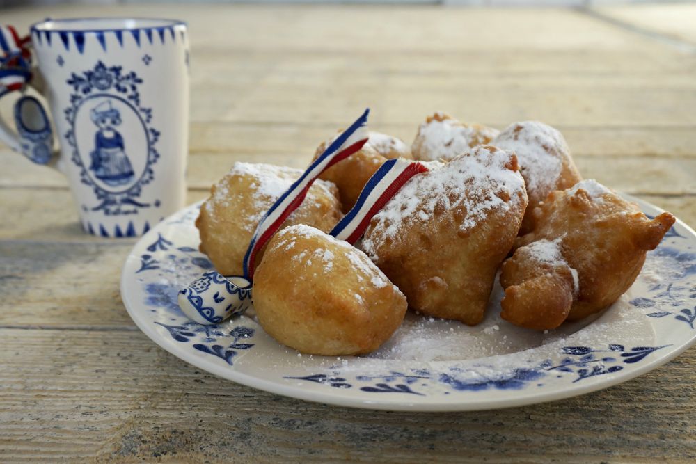 Oliebollen on New Years Eve | Must See Holland