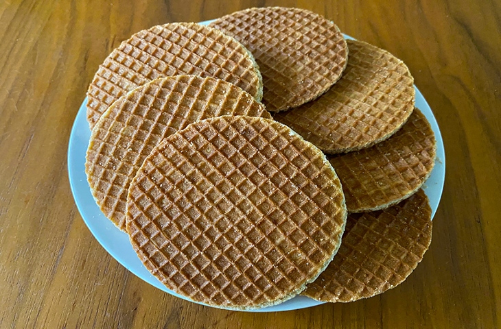 Syrup Waffles, Stroopwafels | Must See Holland